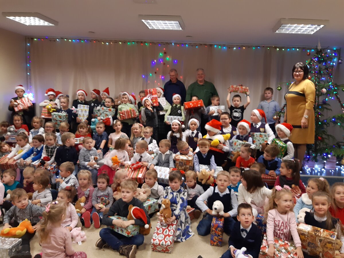 Weihnachtspäckchen für litauische Kinder - Kalveliai